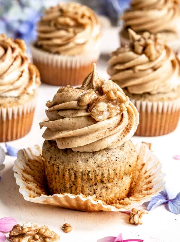 Coffee and Walnut Cupcakes