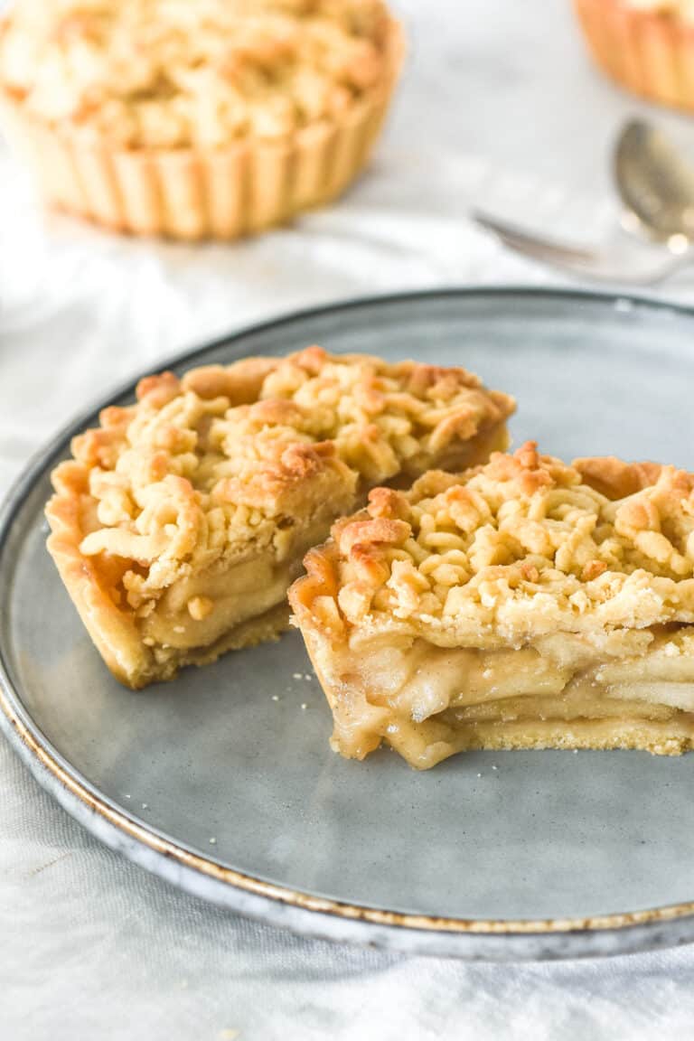 Apple Crumble Tarts - With Love Kitty