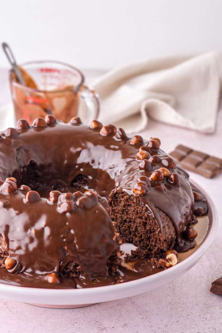 Chocolate Nut Cake