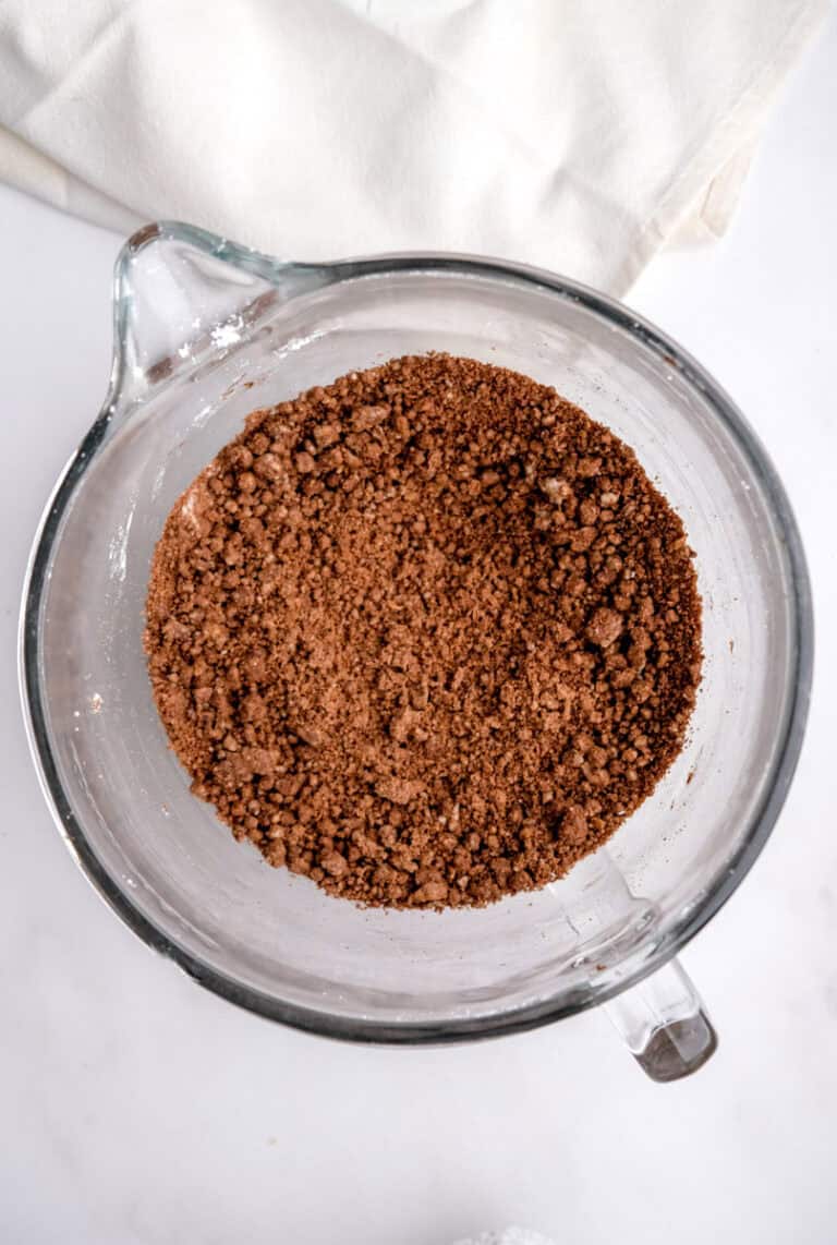 Bar One Chocolate Caramel Cake (Easy Chocolate Caramel Cake) - With ...