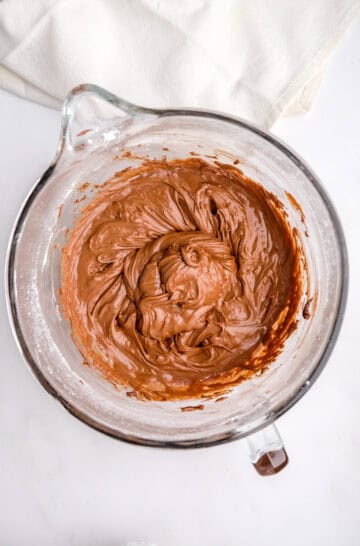 Bar One Chocolate Caramel Cake (Easy Chocolate Caramel Cake) - With ...