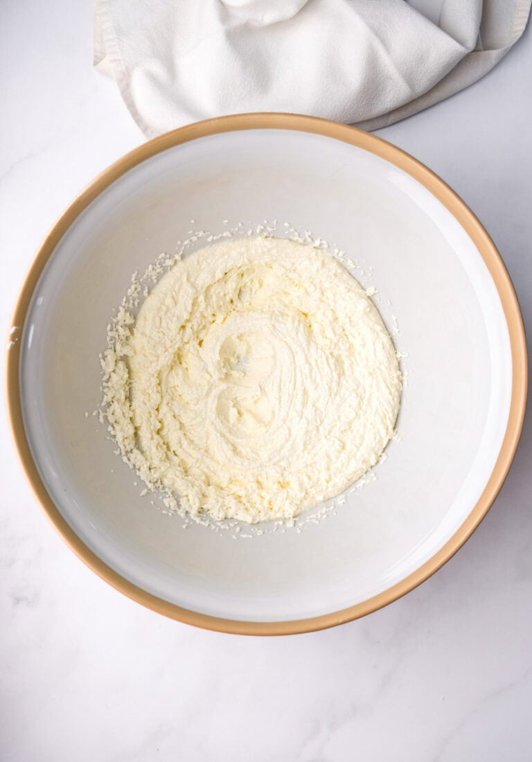 Bar One Chocolate Caramel Cake (Easy Chocolate Caramel Cake) - With ...